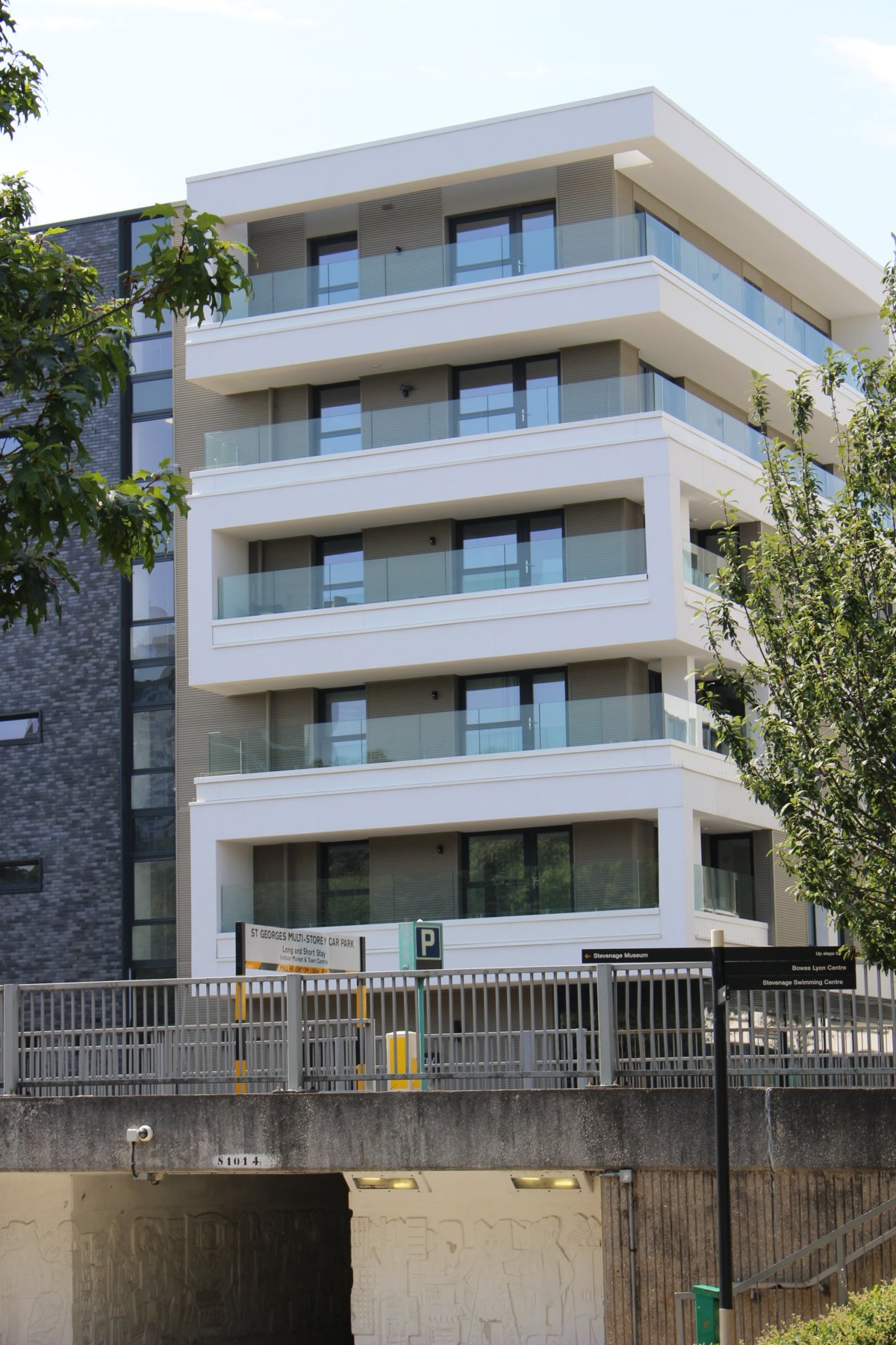 Park Plaza | Deceuninck