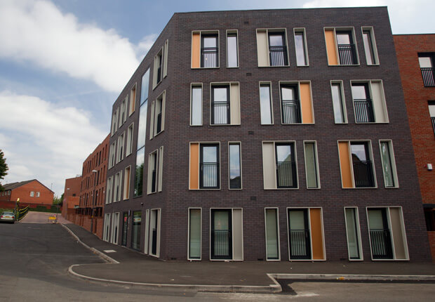 Crocodile Works | Deceuninck